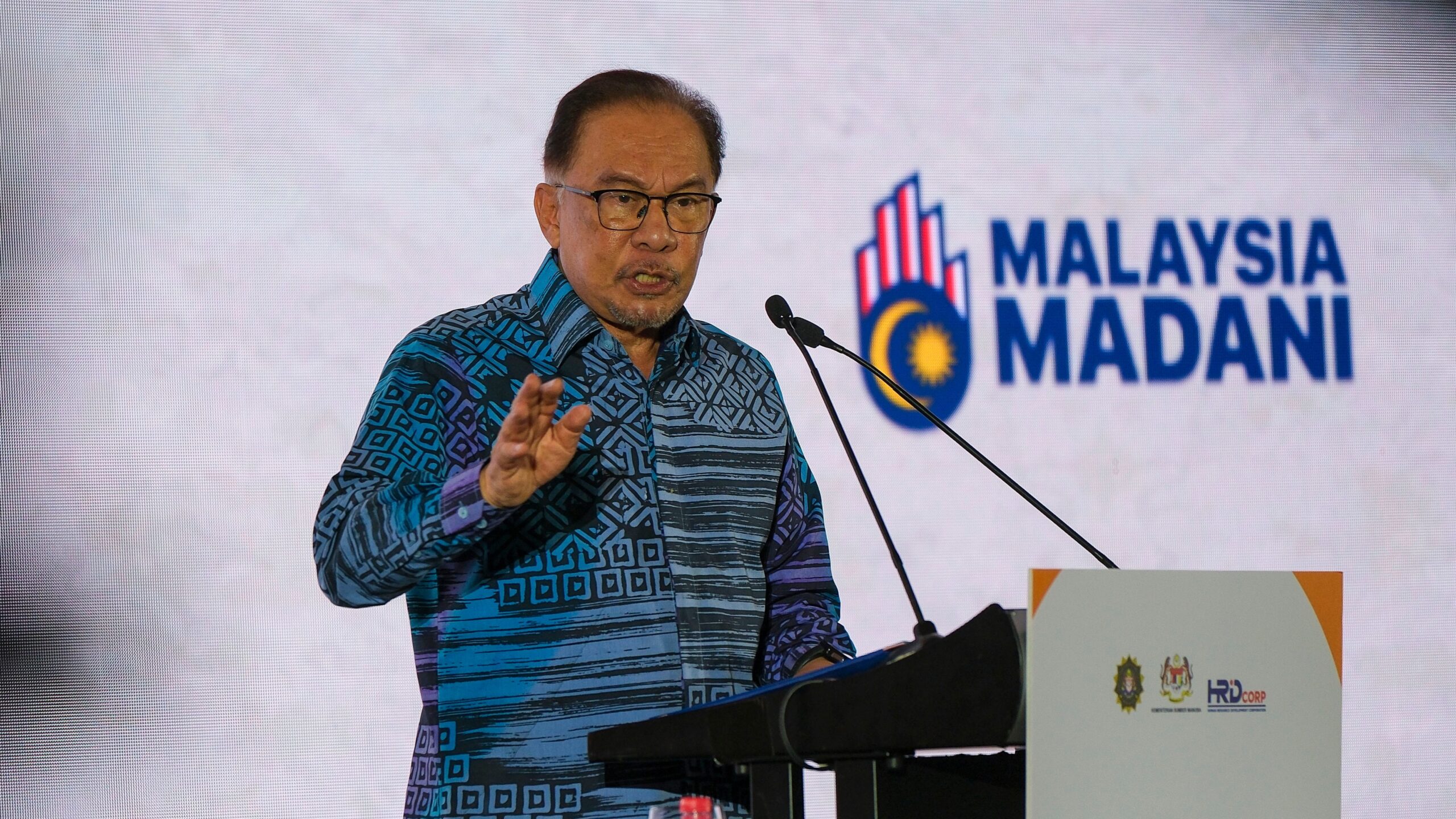 Kerajaan tidak sekat peruntukan kawasan pembangkang, wang ihsan ...