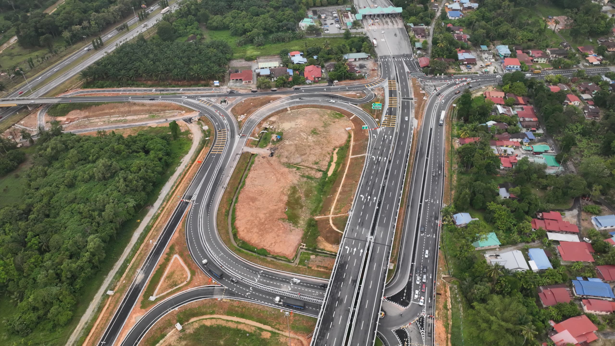 West Coast Expressway Section 11 opens at midnight | Scoop