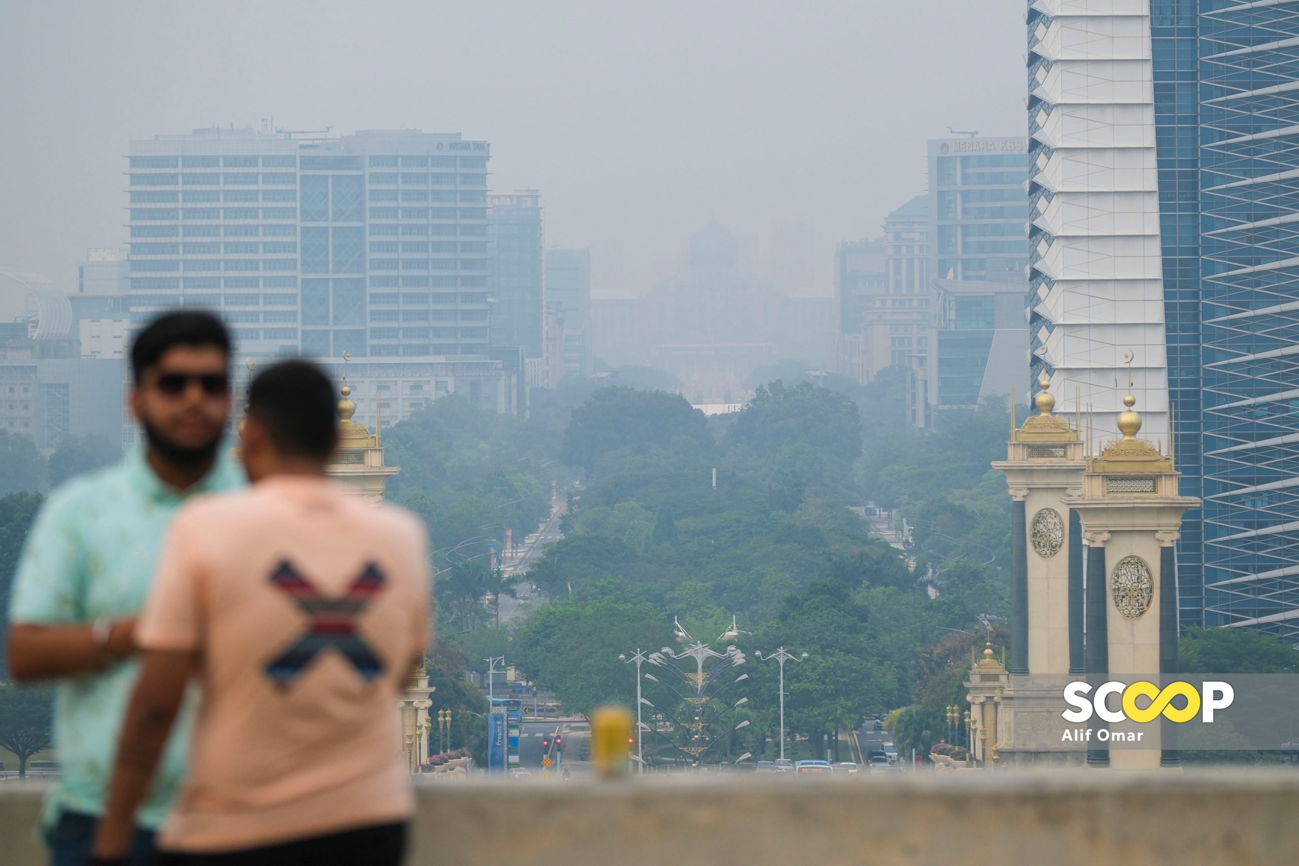 Banting, Klang record unhealthy air quality levels this morning | Scoop