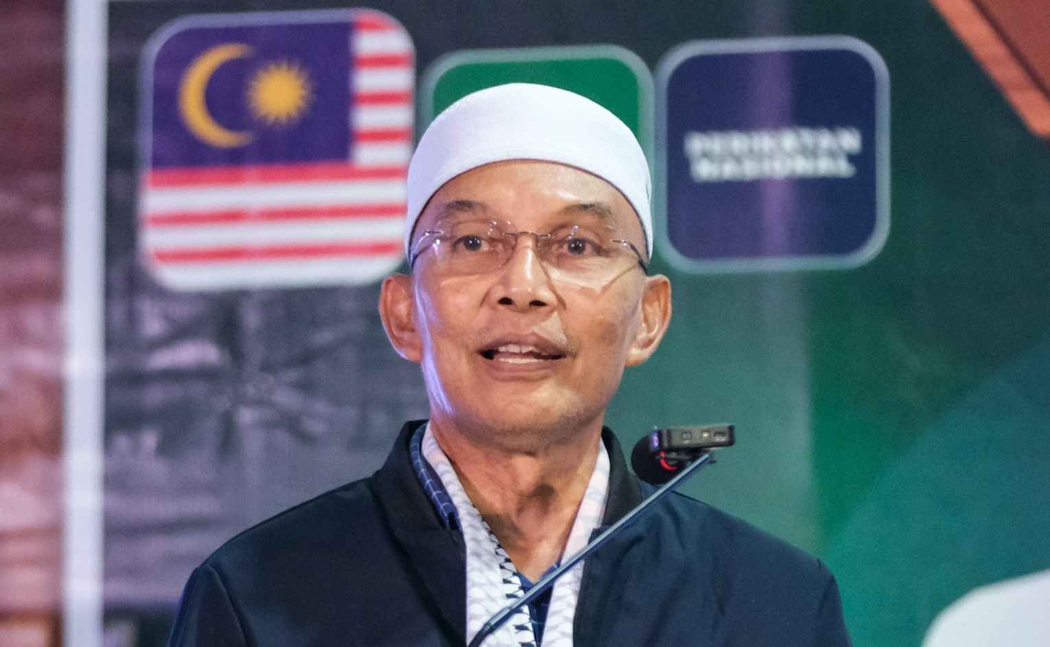 If my son is guilty, punish him: Perlis MB on MACC probe | Scoop