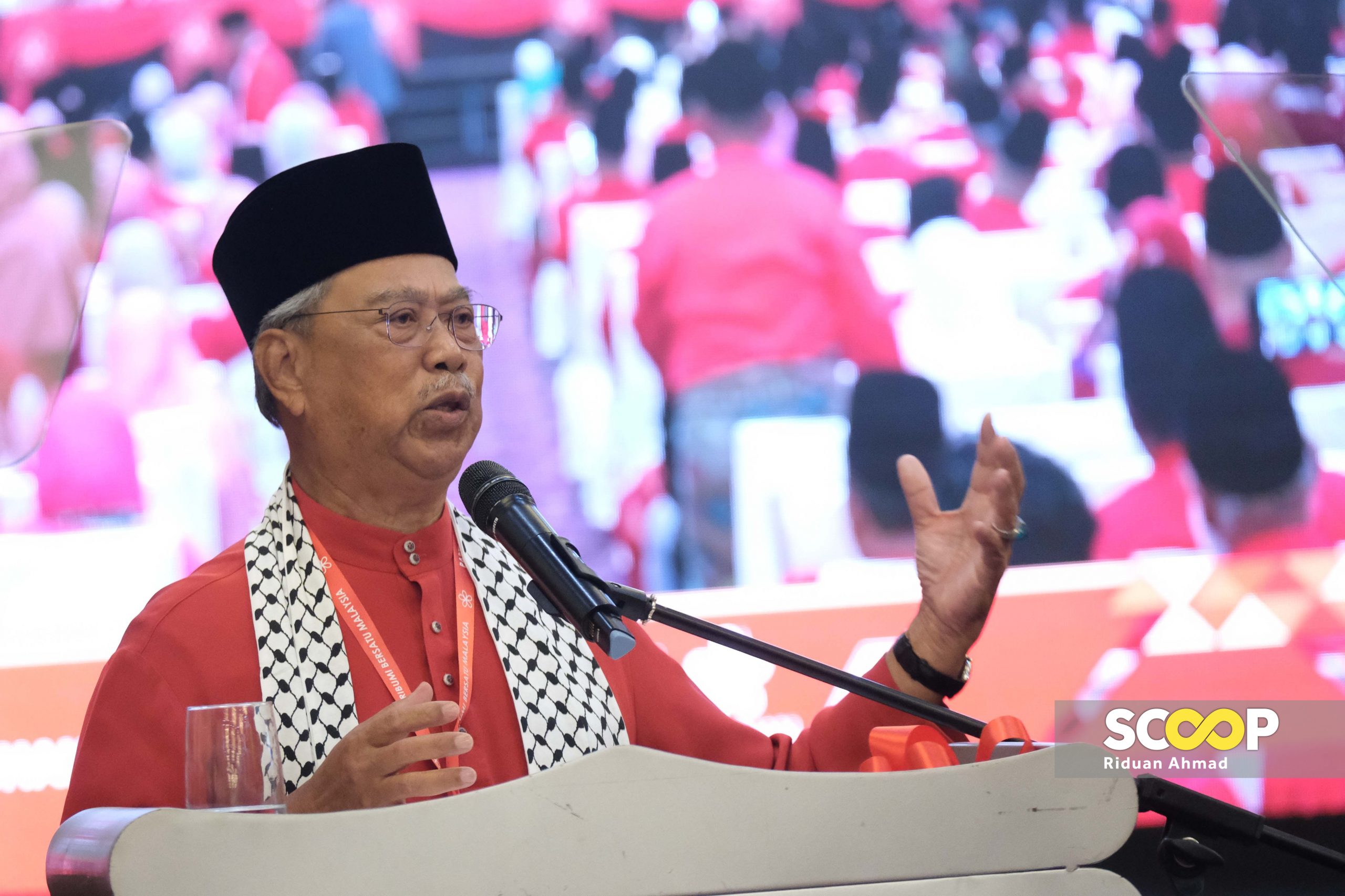 Enjoy first, pay the price later: Muhyiddin vows action against Bersatu ...