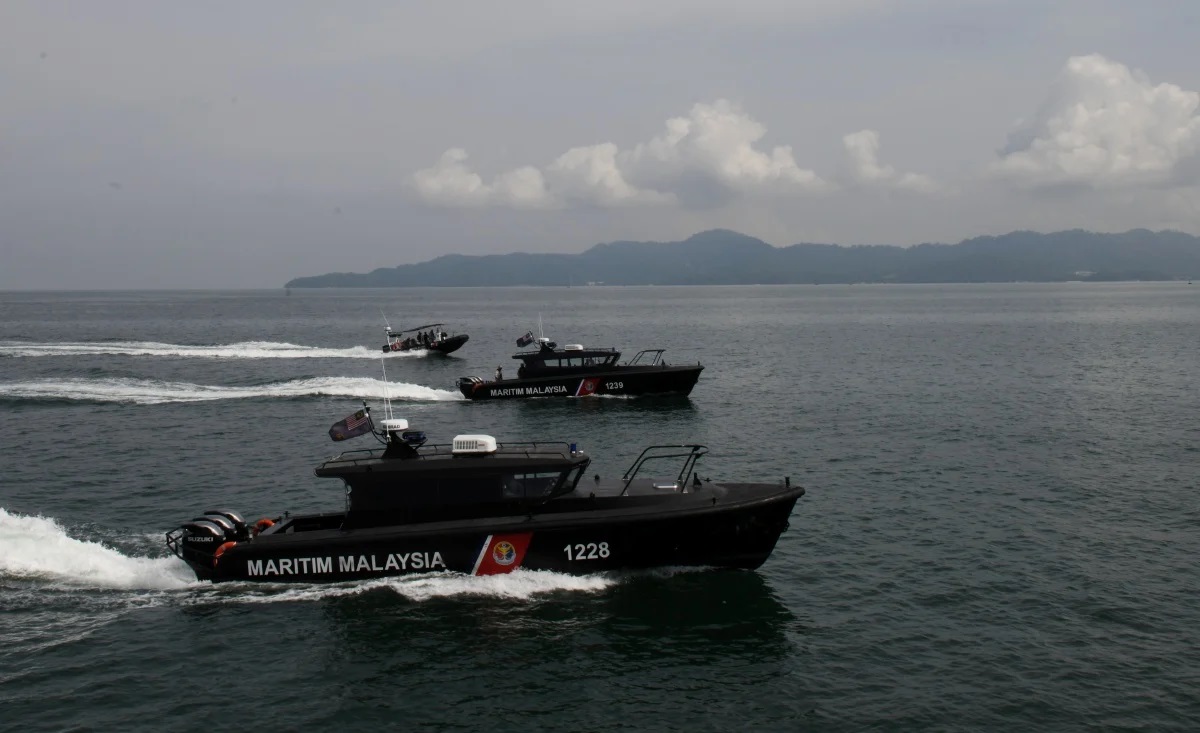 Dua anggota Maritim Malaysia cedera ditembak di perairan Kunak, Sabah ...