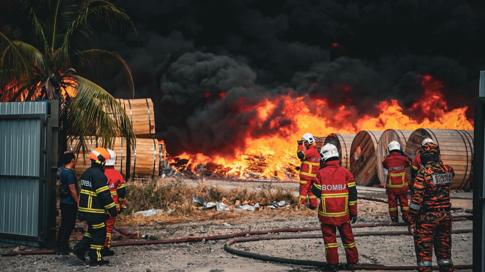 Despite store fire aftermath, SESB strives to meet Sabah, Labuan ...