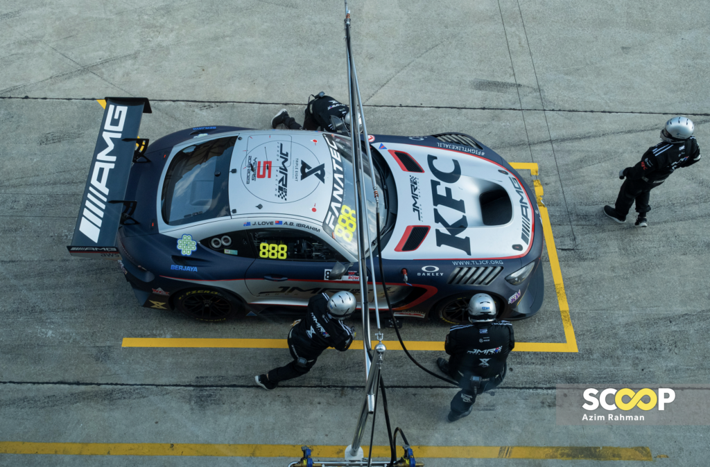 Photo of the day: JMR’s Jordan Love, Tunku Abu Bakar ready to roar at ...