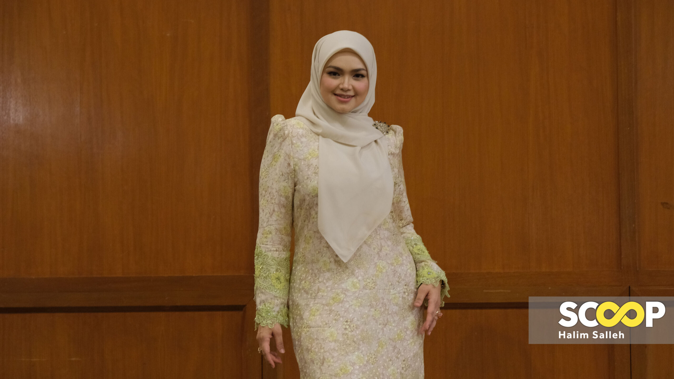 Peminat tetap mahukan Biduanita Negara diberi pada Siti Nurhaliza, tiada yang lebih layak | Scoop