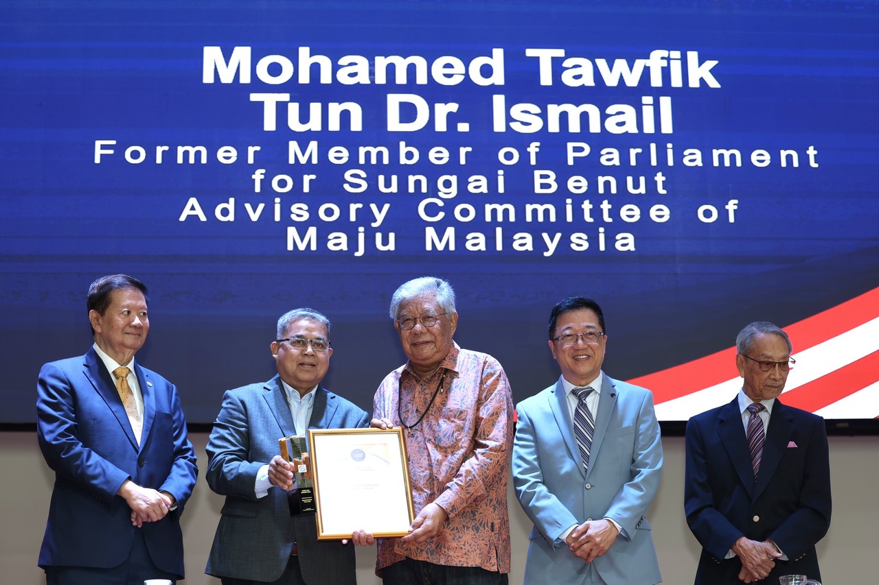 Unity efforts deserve more allocation than Jakim, says Tun Dr Ismail's ...