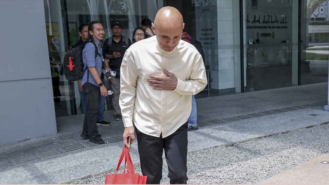 Logo kasut mirip kalimah Allah: Pengasas Vern’s mohon maaf, ambil ...