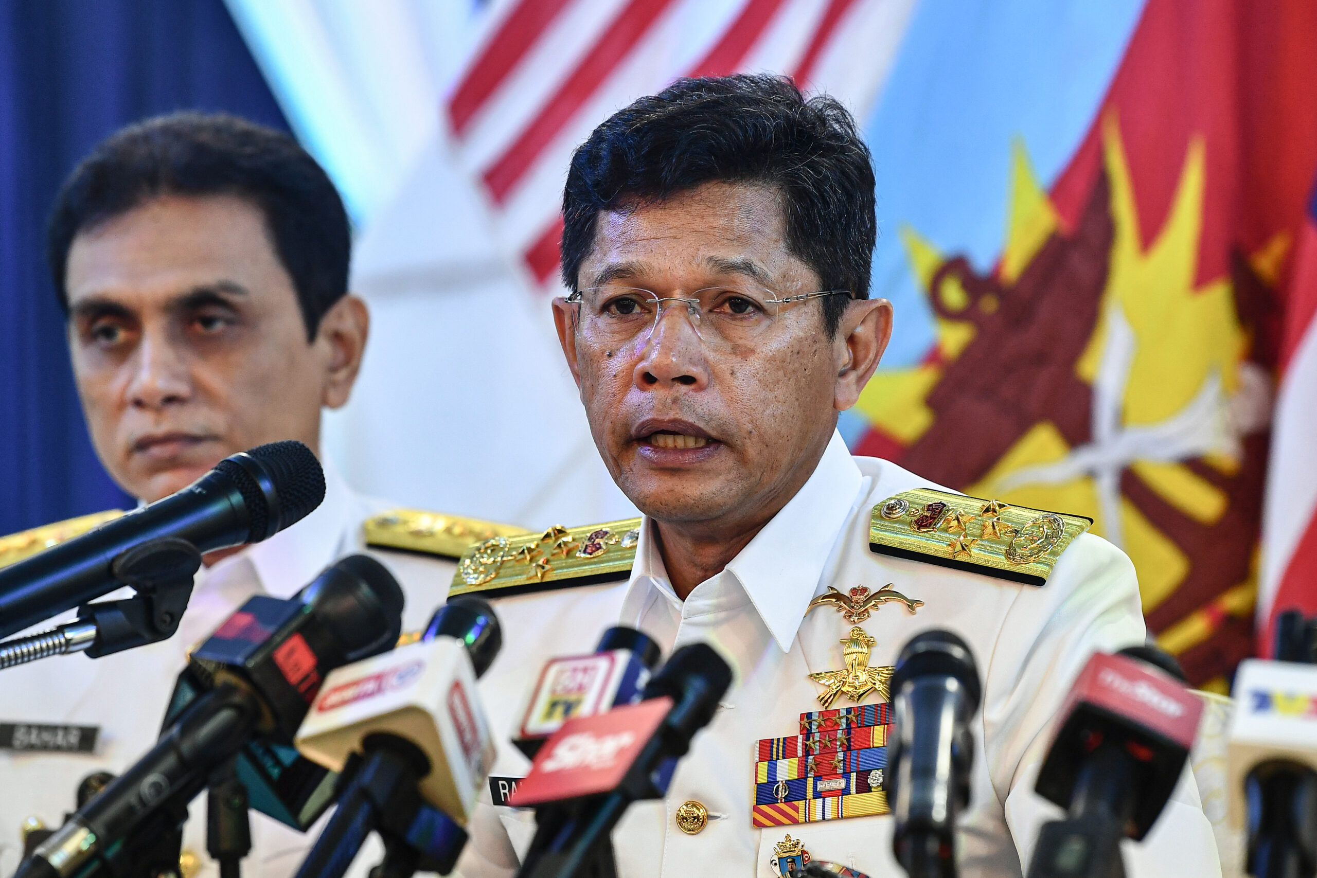 Nahas helikopter TLDM: Semua kru sihat, ‘layak terbang’, tidak guna ...