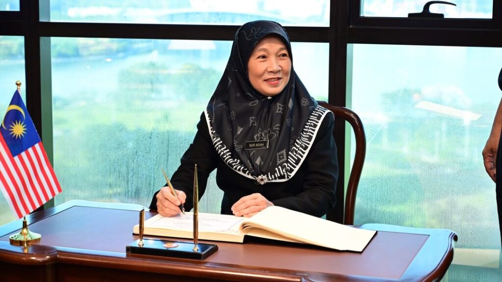 Where is Sabah AG Nor Asiah on 40% grant revenue issue, ask state ...