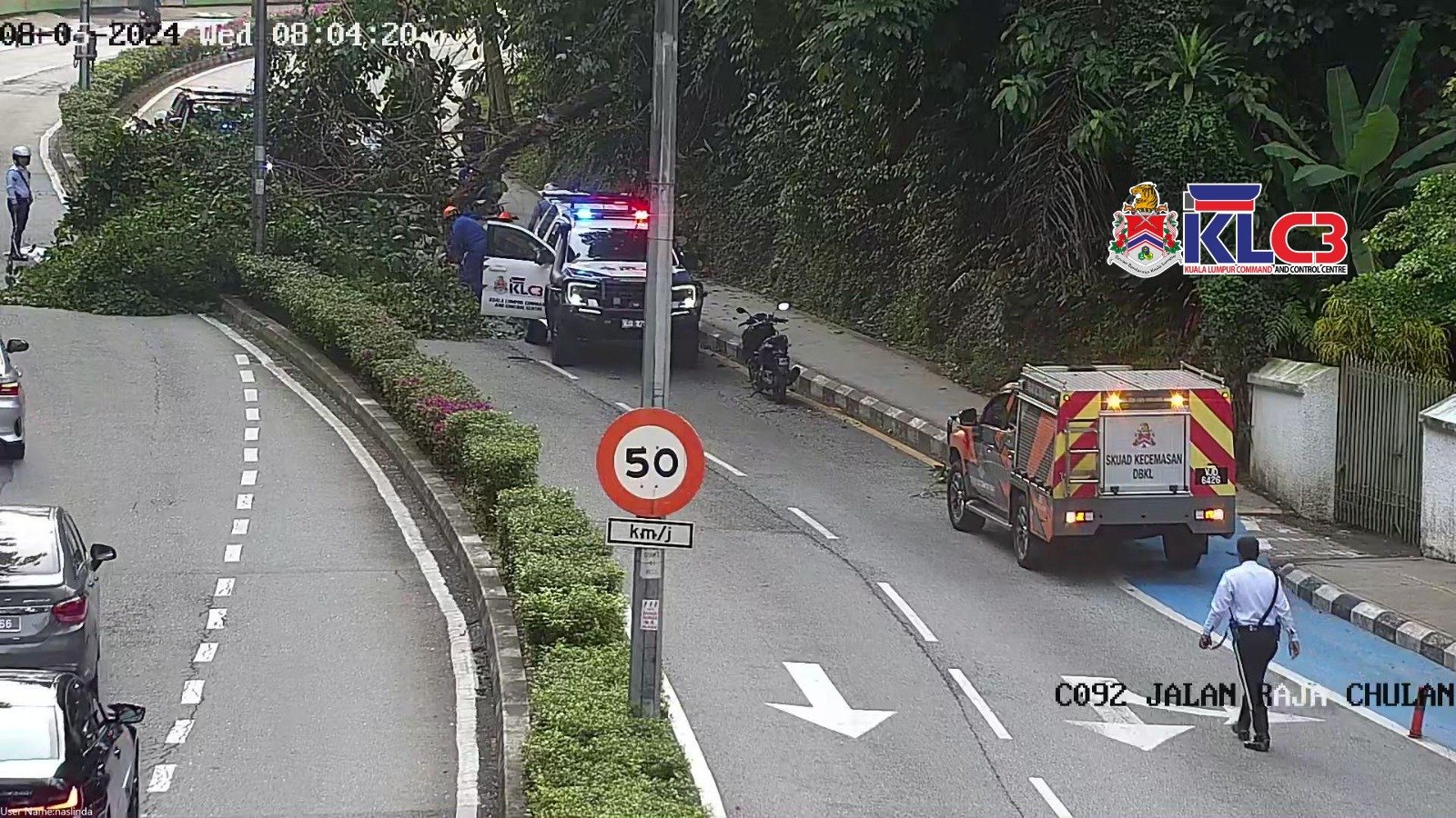 Another tree collapses, this time on Jalan Raja Chulan, creating havoc ...