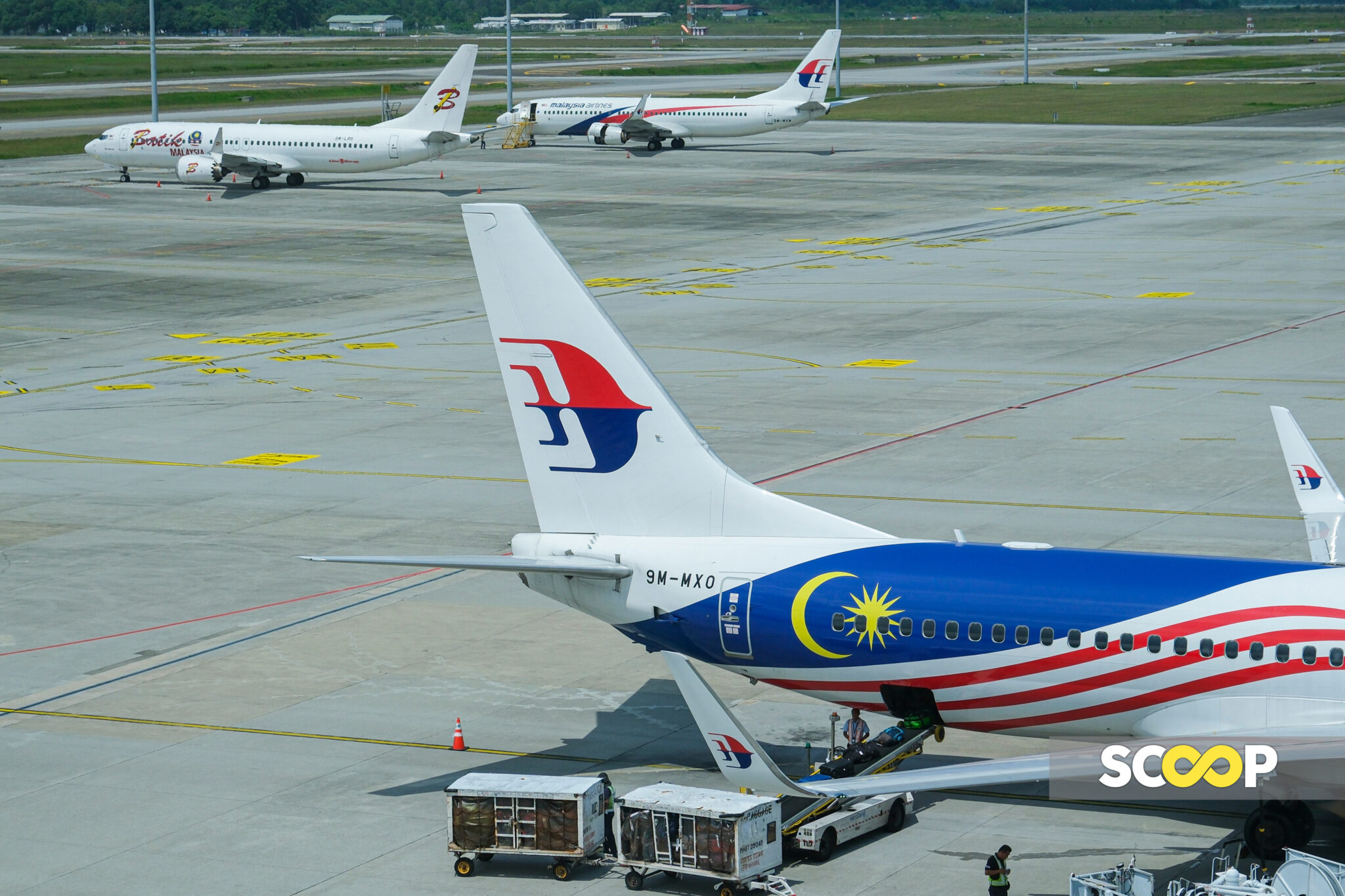 Malaysia Airlines emergency landing: all onboard flight from Hyderabad ...