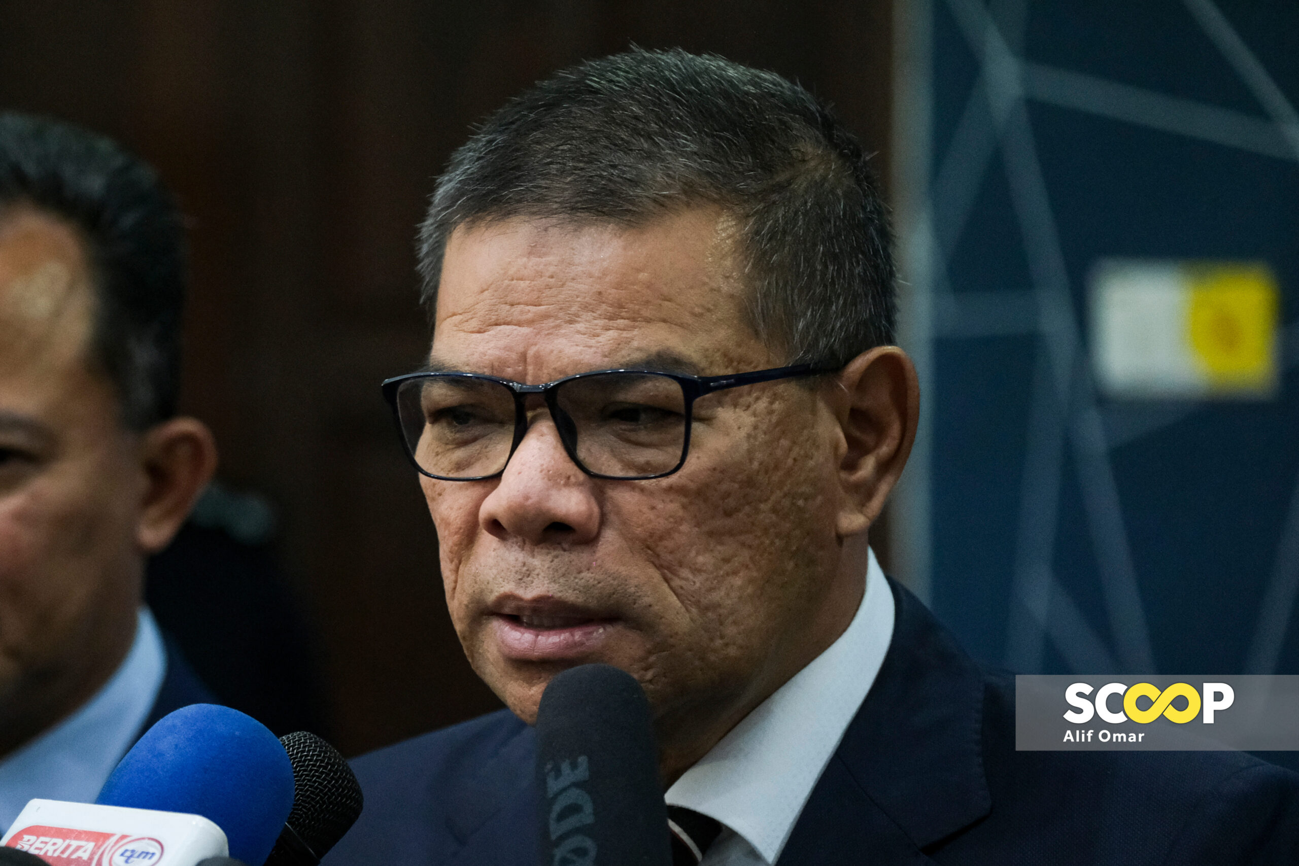 Cops nab eight Malaysians linked with Islamic State: Saifuddin | Scoop