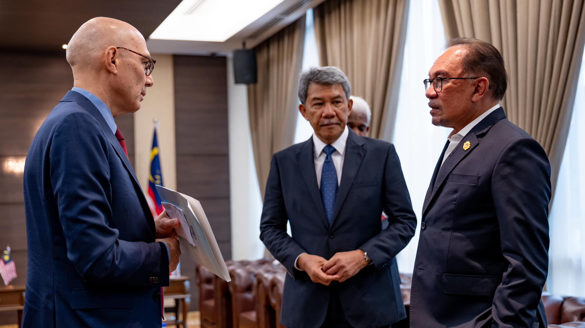 Kepentingan hak asasi manusia selari dengan konsep Malaysia Madani: PM ...