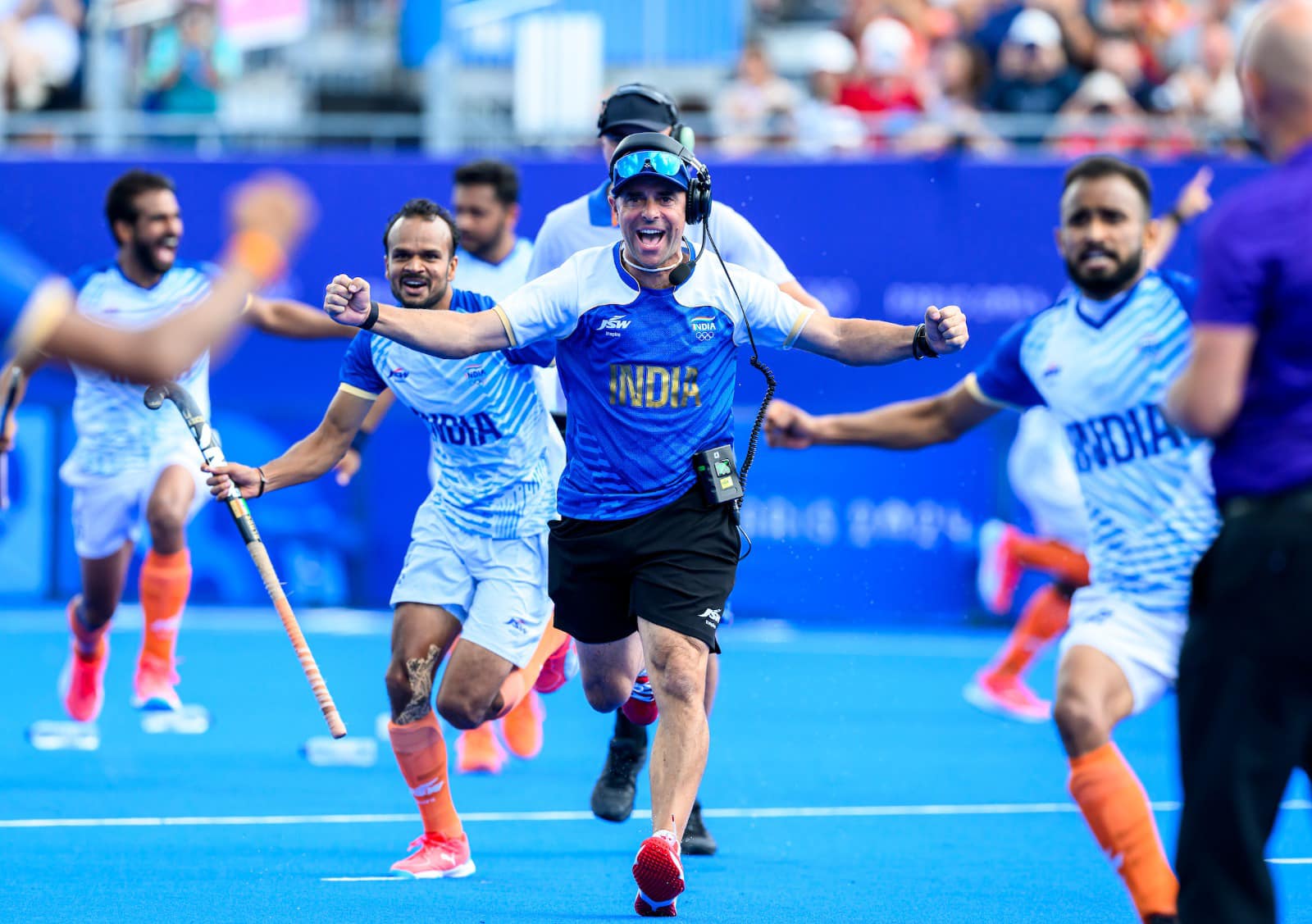 Fulton hails China's remarkable rise in hockey after India's narrow ACT ...