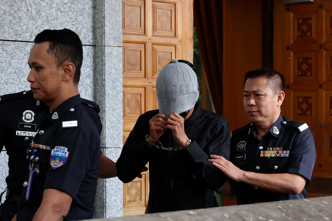 Ahli GISB mengaku tidak bersalah ugut wanita | Scoop