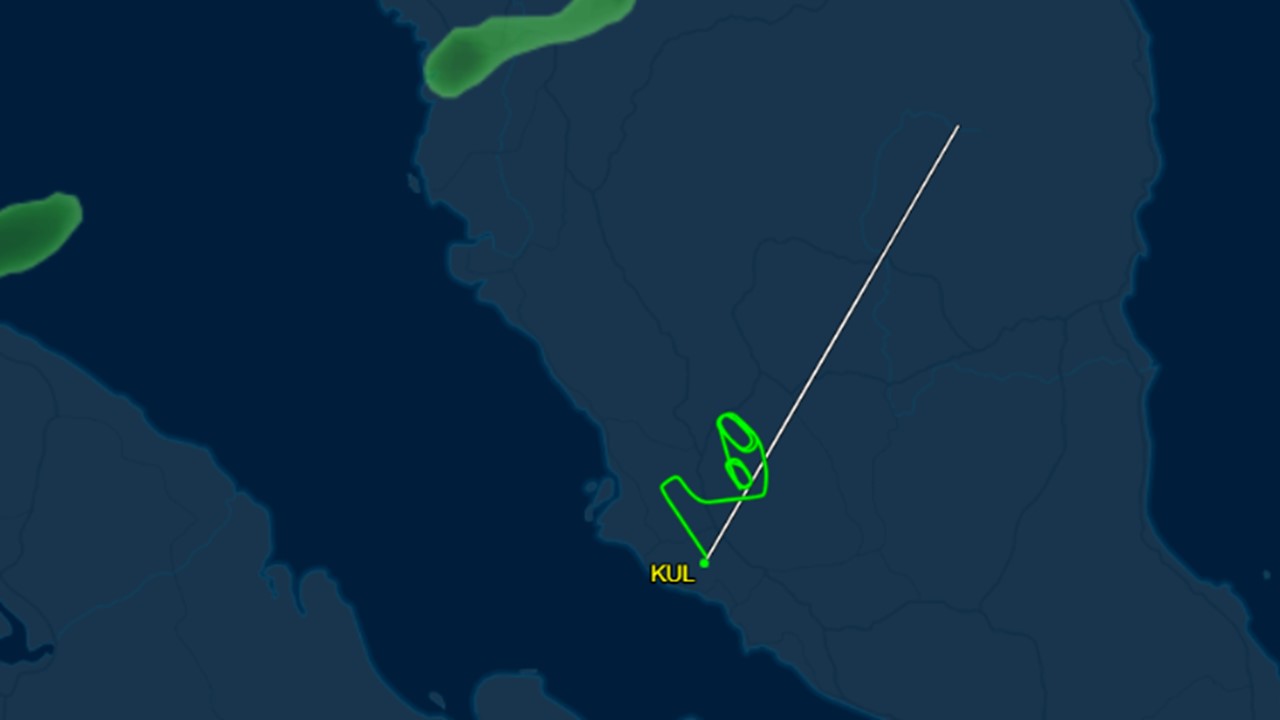 MAS flight to Korea turned back after an hour | Scoop