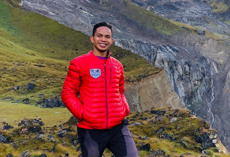 Sherpas to resume search for missing hearing-impaired Malaysian climber on Mount Everest next ...