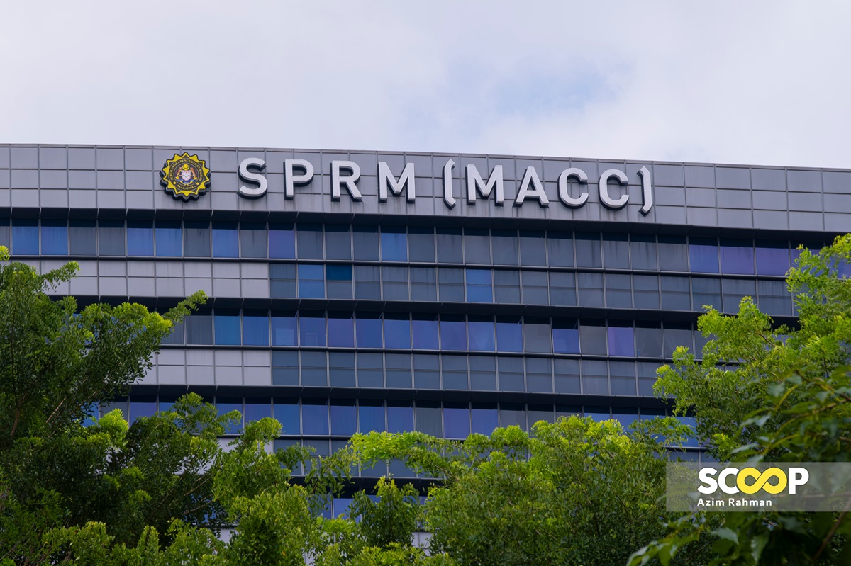 MACC raids politician’s apartment-turned-’safehouse’, finds around RM5 ...