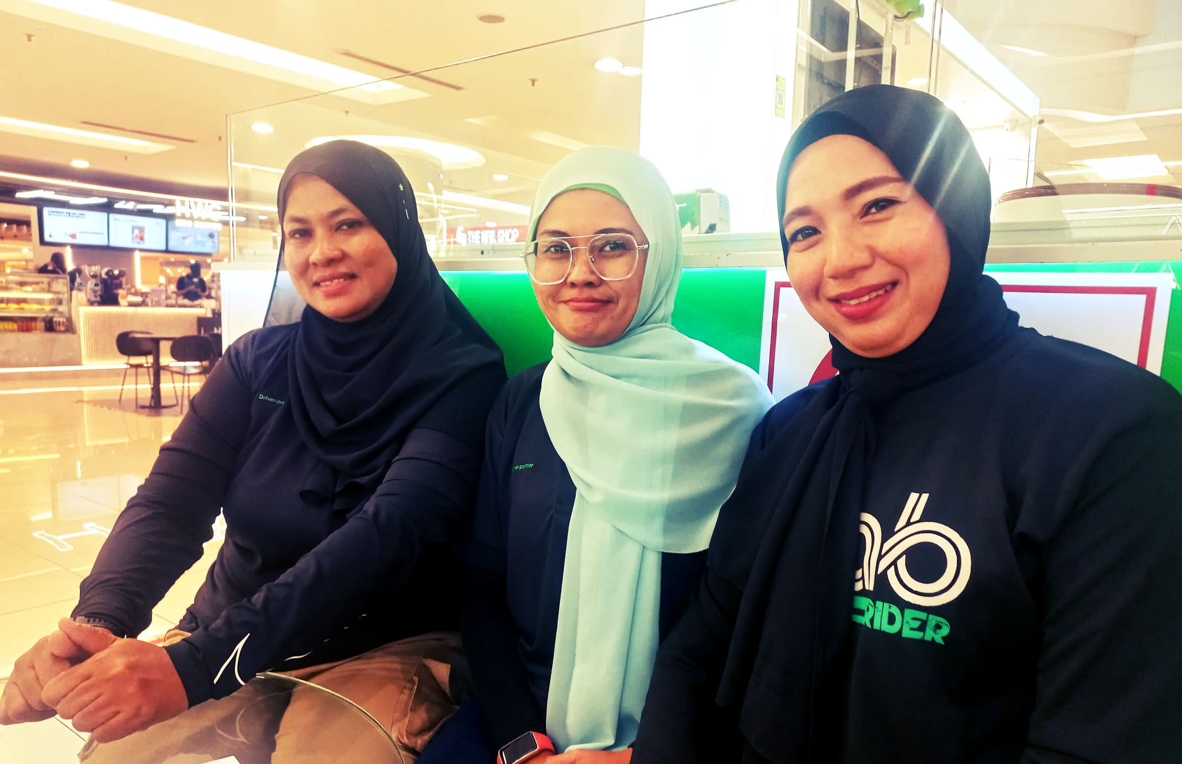 Game changer: Single mothers, female entrepreneurs hail Grab’s flexible ...