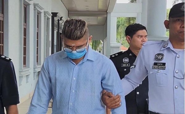 Peniaga didakwa pandu kereta laju, sebabkan kematian kanak-kanak 7 ...