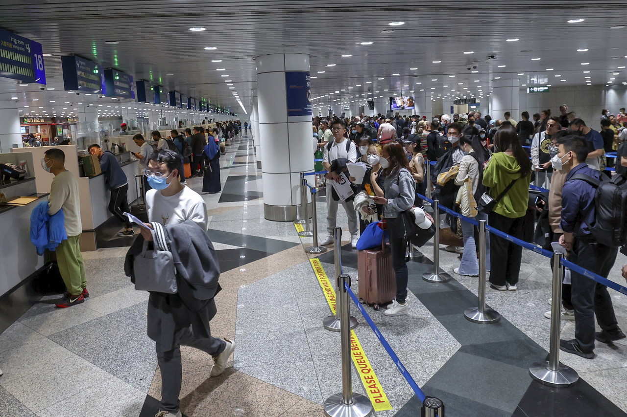 Immigration clearance at KLIA meets 25-minute target most of the time ...