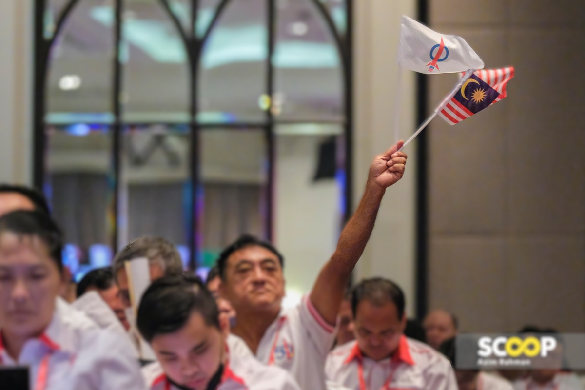 Sabah graft scandal: DAP's 'wait-and-see' approach cautious or ...