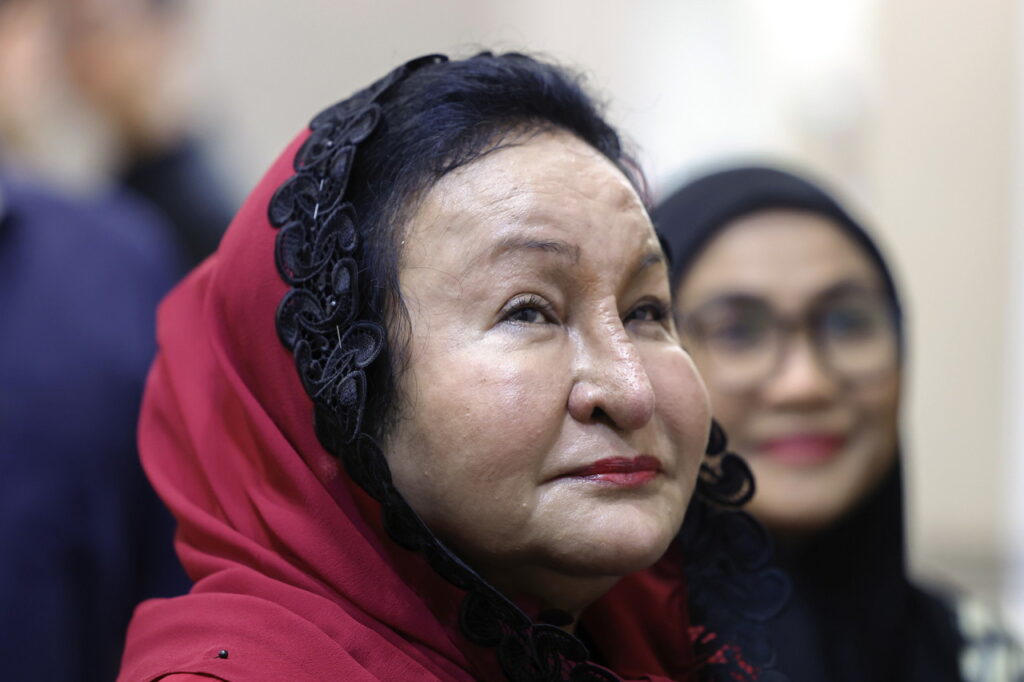 [UPDATED] Rosmah off the hook as court drops 17 money laundering, tax ...