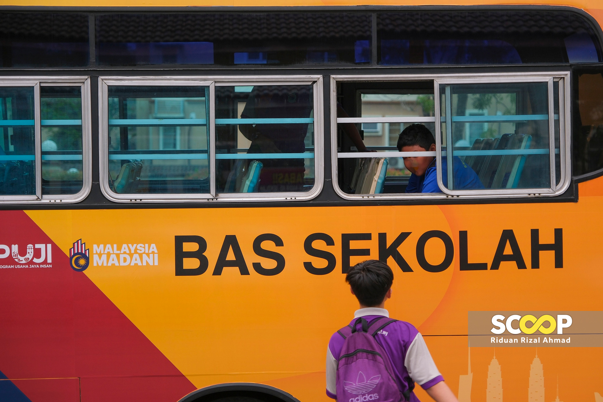 Tambang bas sekolah: ‘cukup sekadar RM5 hingga RM10’ kata persatuan | Scoop