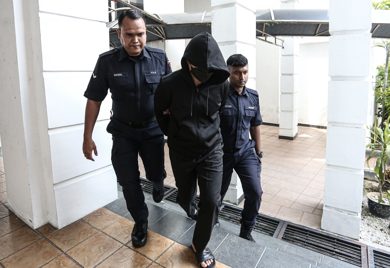 Student murder case: senior cop charged 'tentatively' pending reports ...