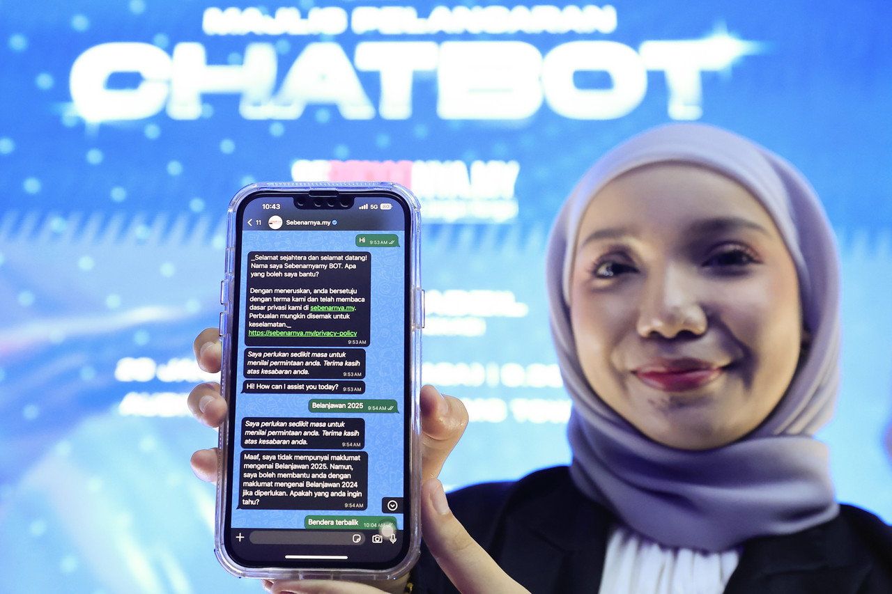 MCMC launches Sebenarnya.my chatbot to combat fake news | Scoop