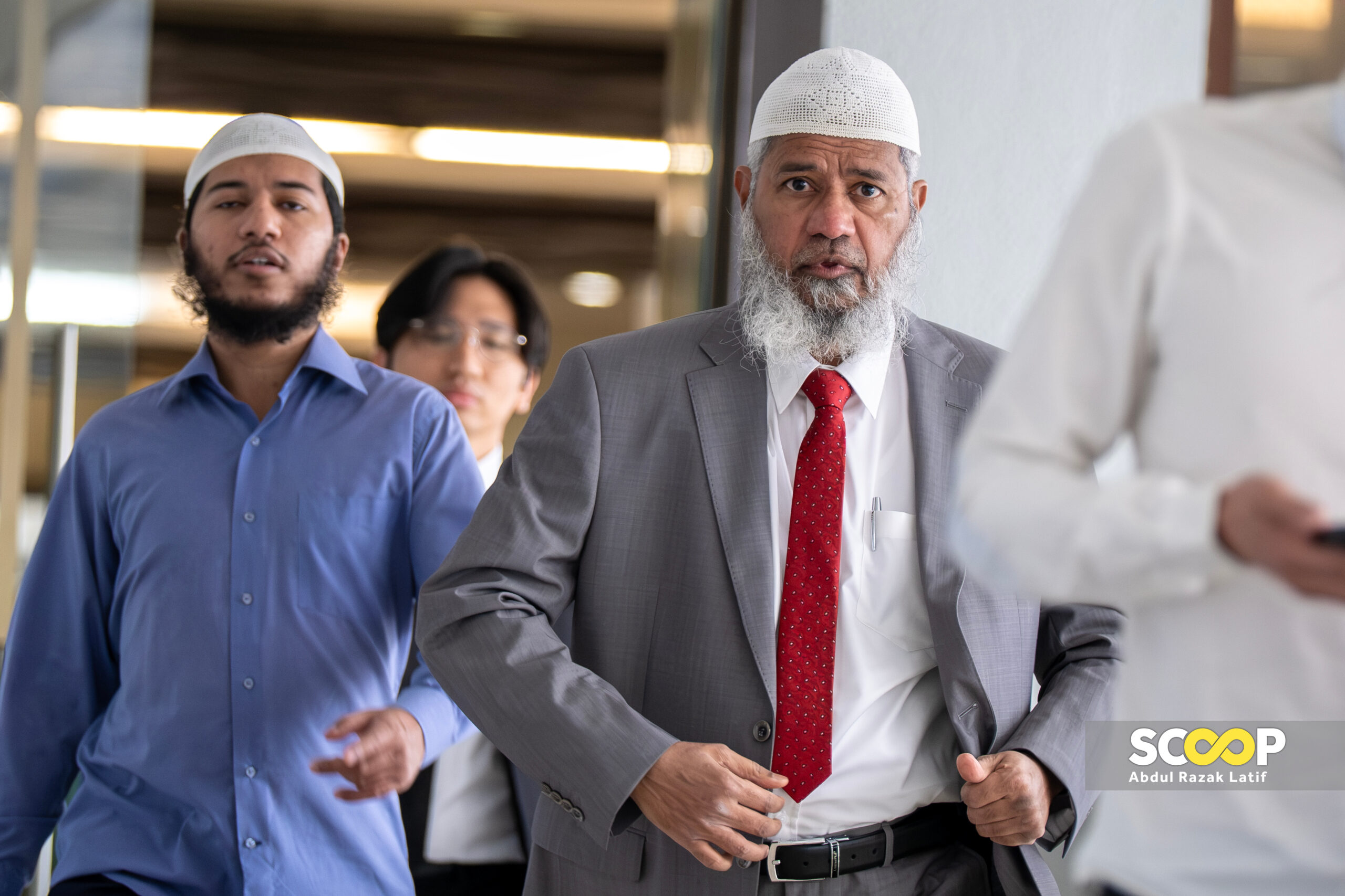 No more gag order against preacher Zakir Naik: Home Minister | Scoop