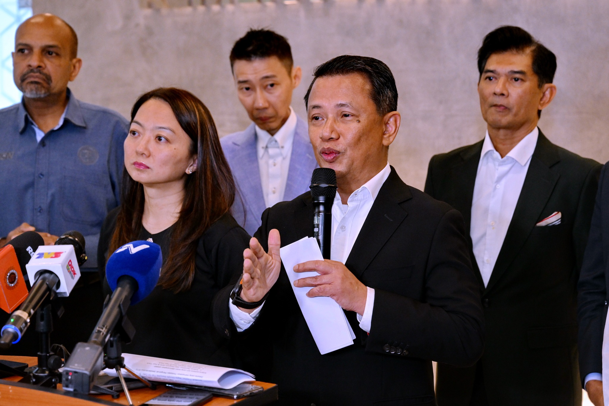 Set the bar high: Norza tells NSAs to step up for LA2028 | Scoop