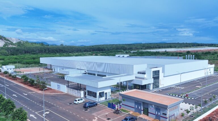 MRCB perkukuh kehadiran dalam industri dengan perasmian kilang Jabil di ...