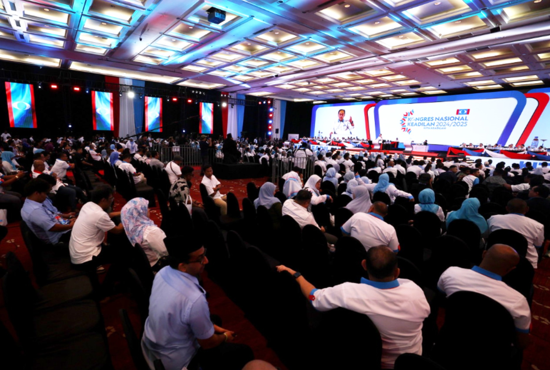 PKR Congress ends with calls to close ranks as Rafizi bows out | Scoop