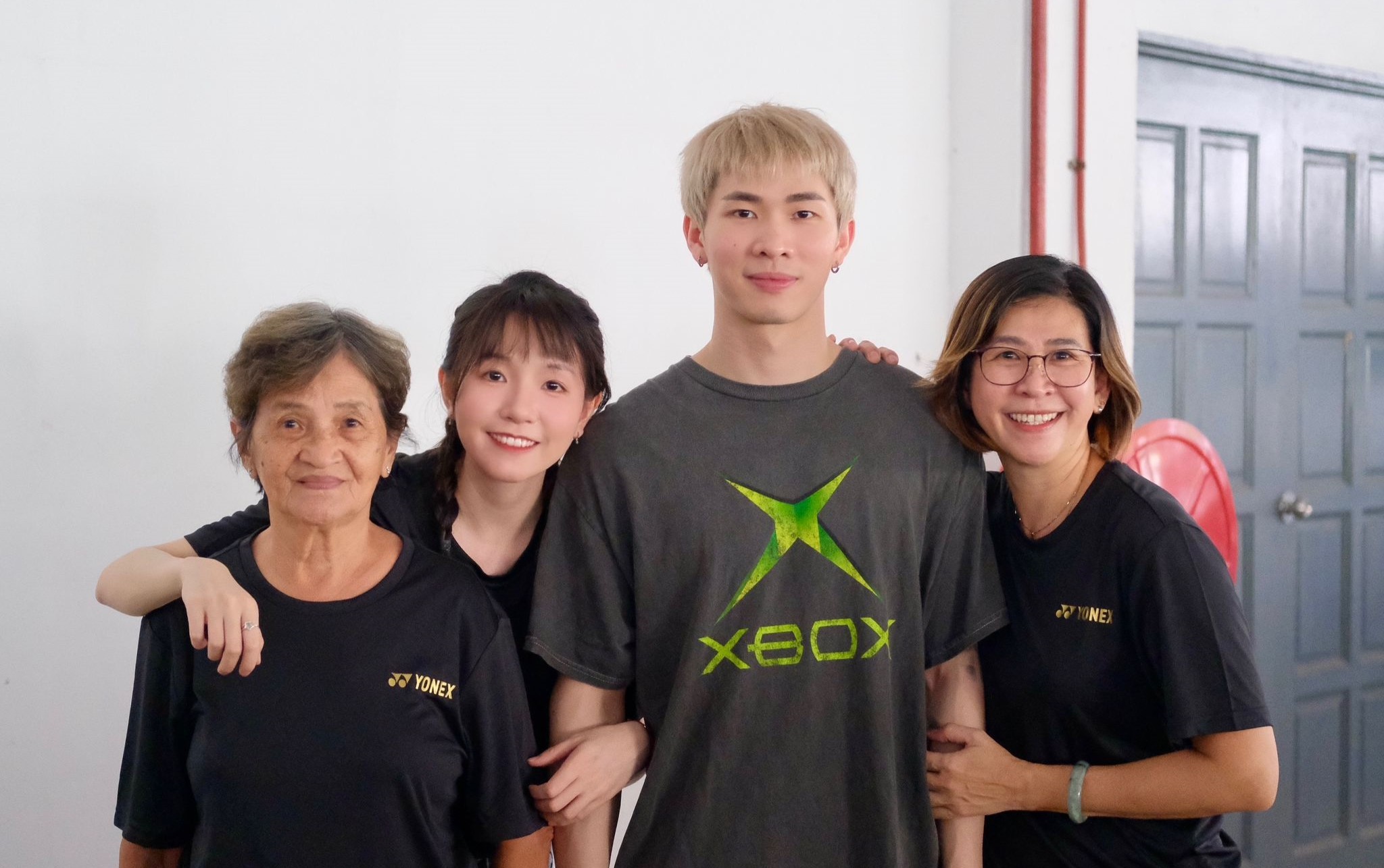 Granny knows best: Tang Jie’s biggest fan braves rain, roadblocks to ...