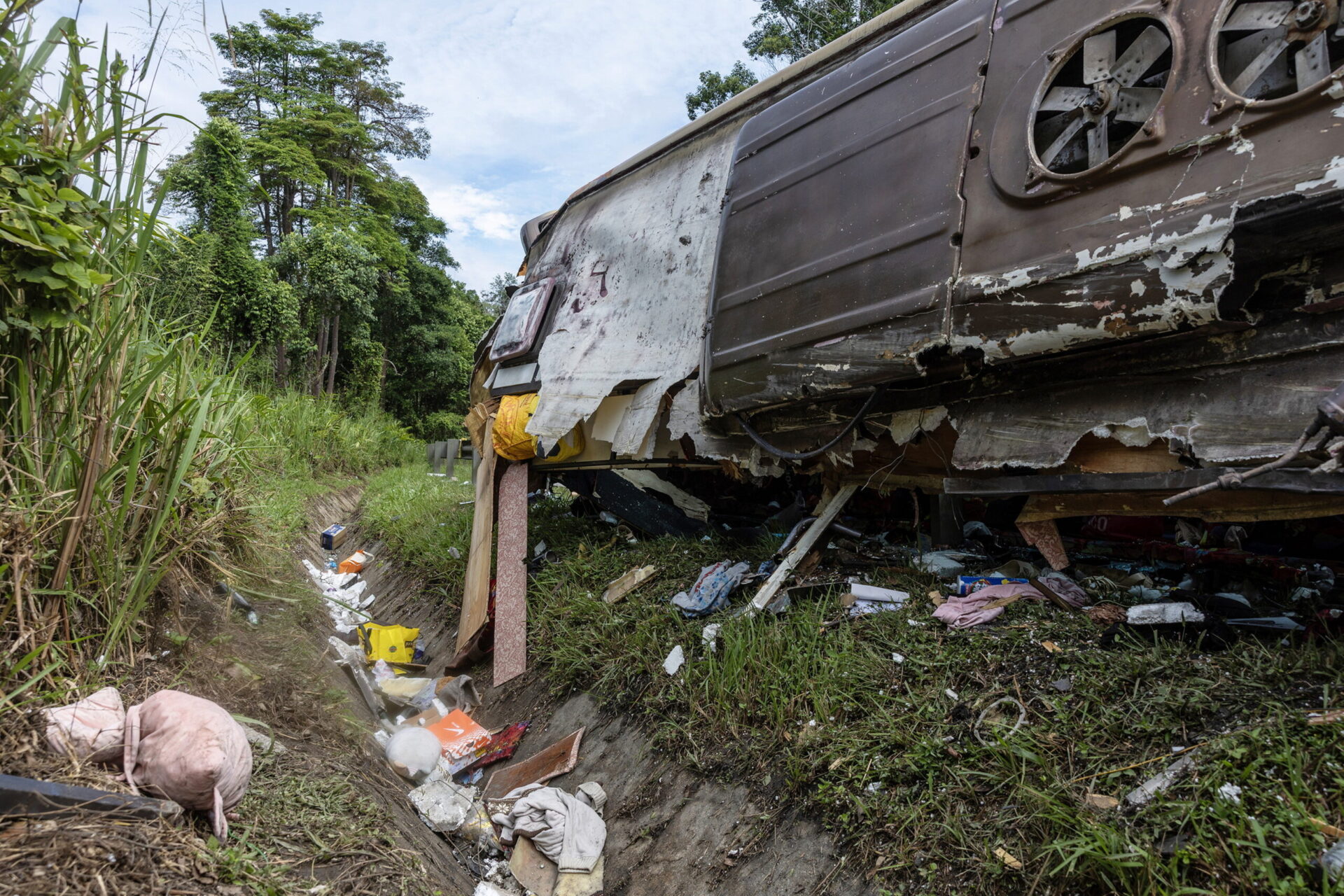 Cops caution Gerik crash bus driver against public statements during ...