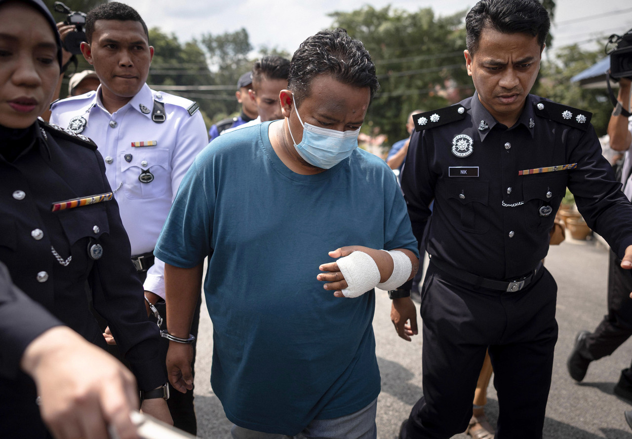 JPJ suspends PSV licence of bus driver in UPSI crash | Scoop