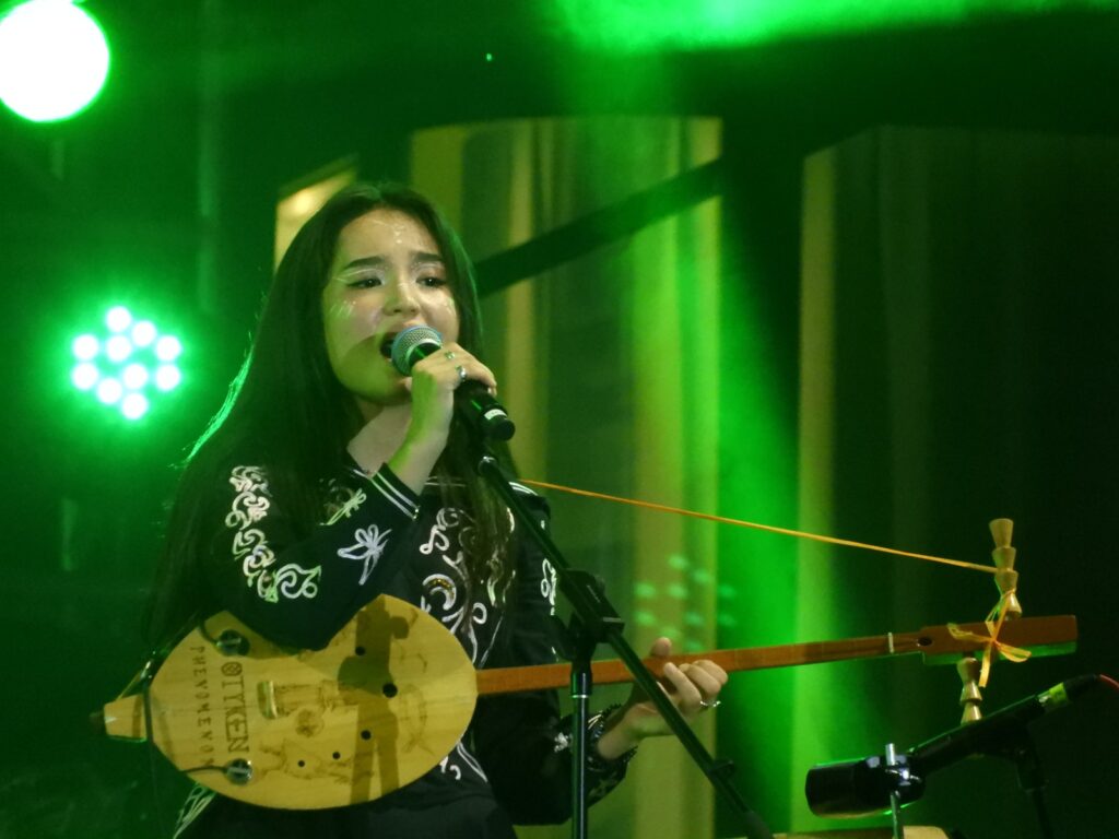 Otyken electrifies opening night of RWMF 2025 with ancient sounds ...