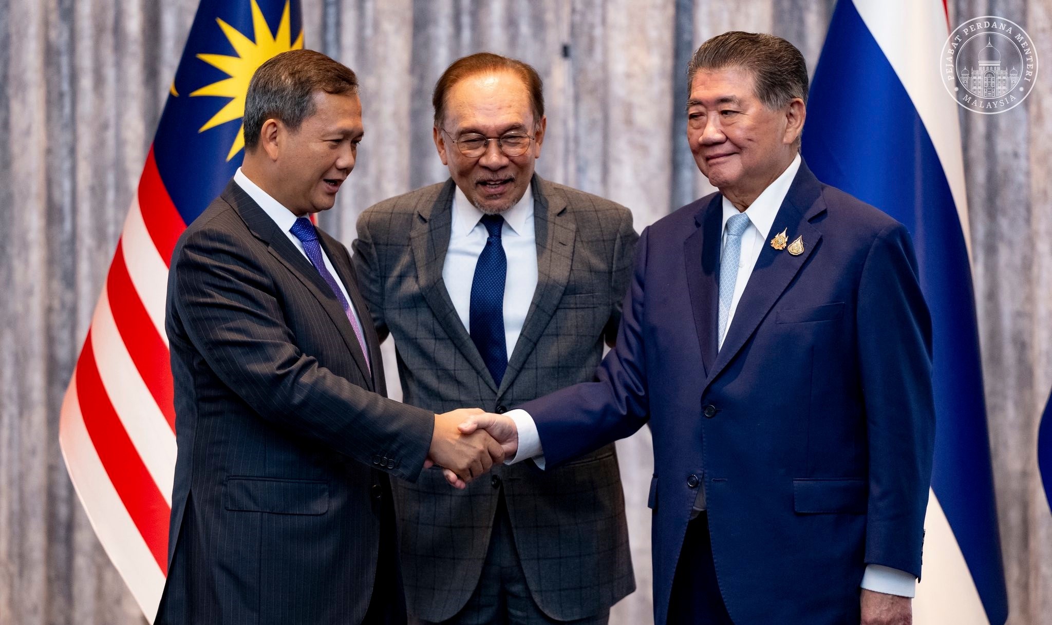 Brokering the Cambodia-Thailand ceasefire – Mohd Faiz Abdullah | Scoop