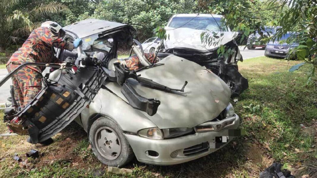 RM4,000 grant to scrap old car, buy new Proton, Perodua | Scoop