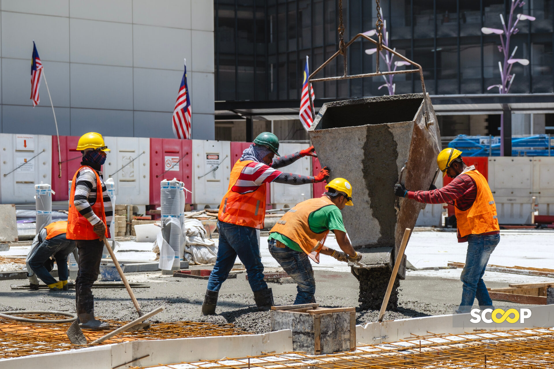 Foreign workforce drops 13% as Malaysia pushes local hiring | Scoop