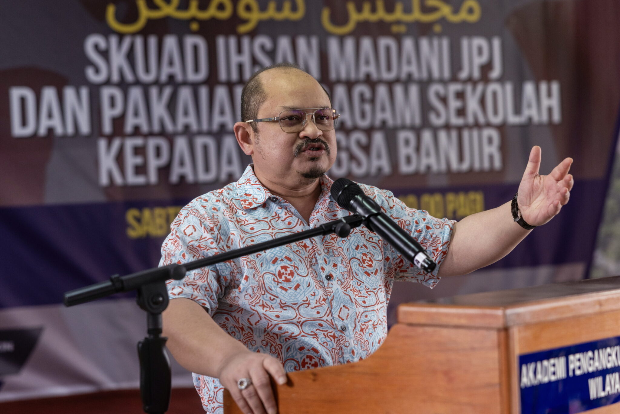 Shamsul Iskandar files police report against Albert Tei for alleged ...