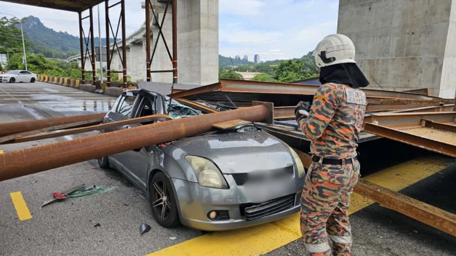 Woman rescued after ECRL construction site collapse in Batu Caves | Scoop