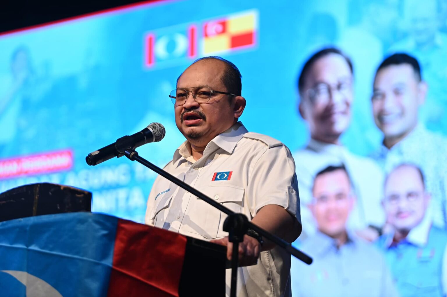 Shamsul Iskandar steps down as PM's political aide following hospital ...