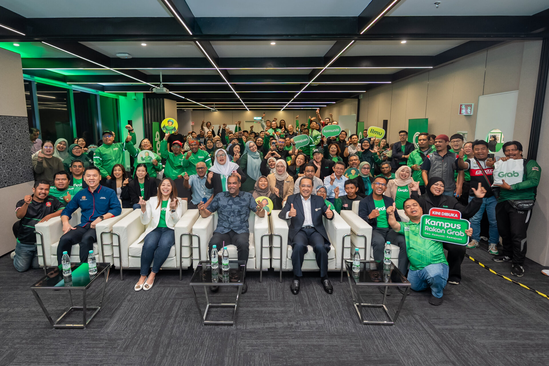 Grab Malaysia launches Kampus Rakan Grab hubs to drive long-term growth ...