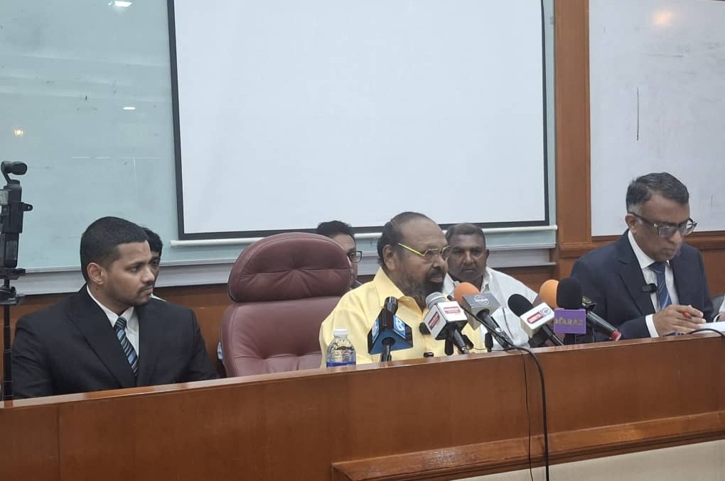 Batu Caves temple management hits Selangor exco with legal demand over ...