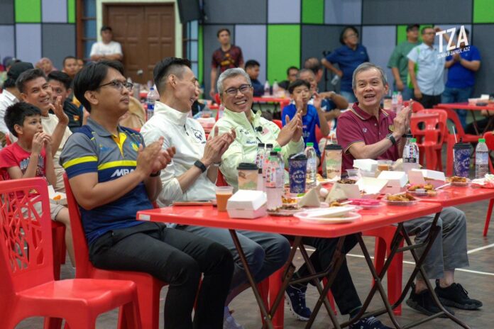 Malaysia must confront reality after Thomas Cup exit: Tengku Zafrul | Scoop