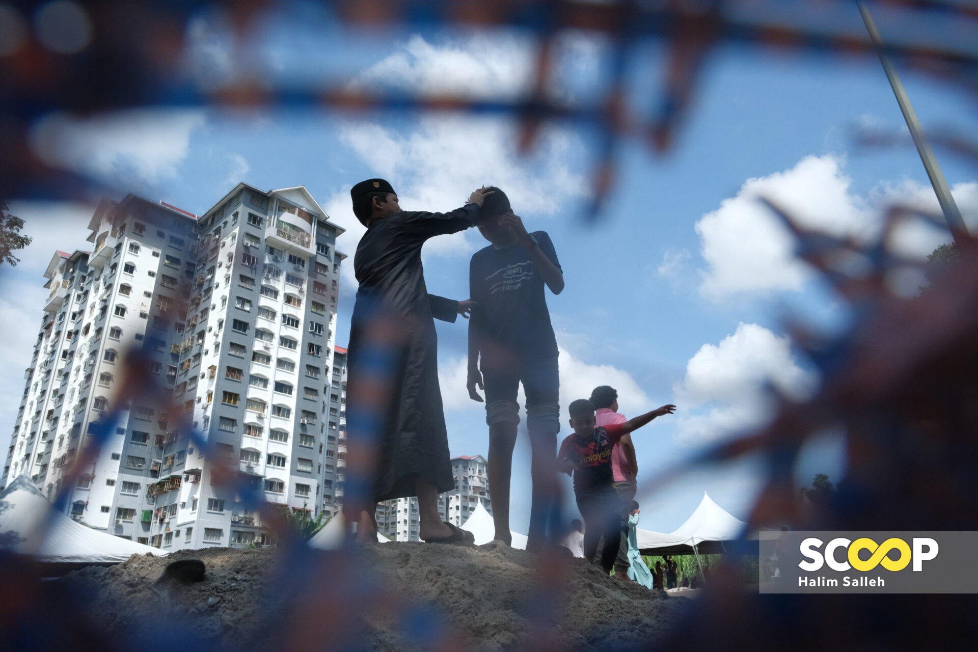 No way home, no place to go: Rohingya refugees remain in prolonged ...