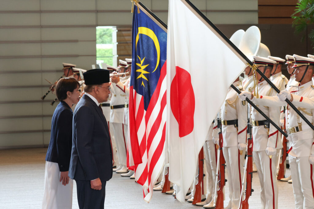 Malaysia, Japan boost ties on energy security, nuclear plans and ...